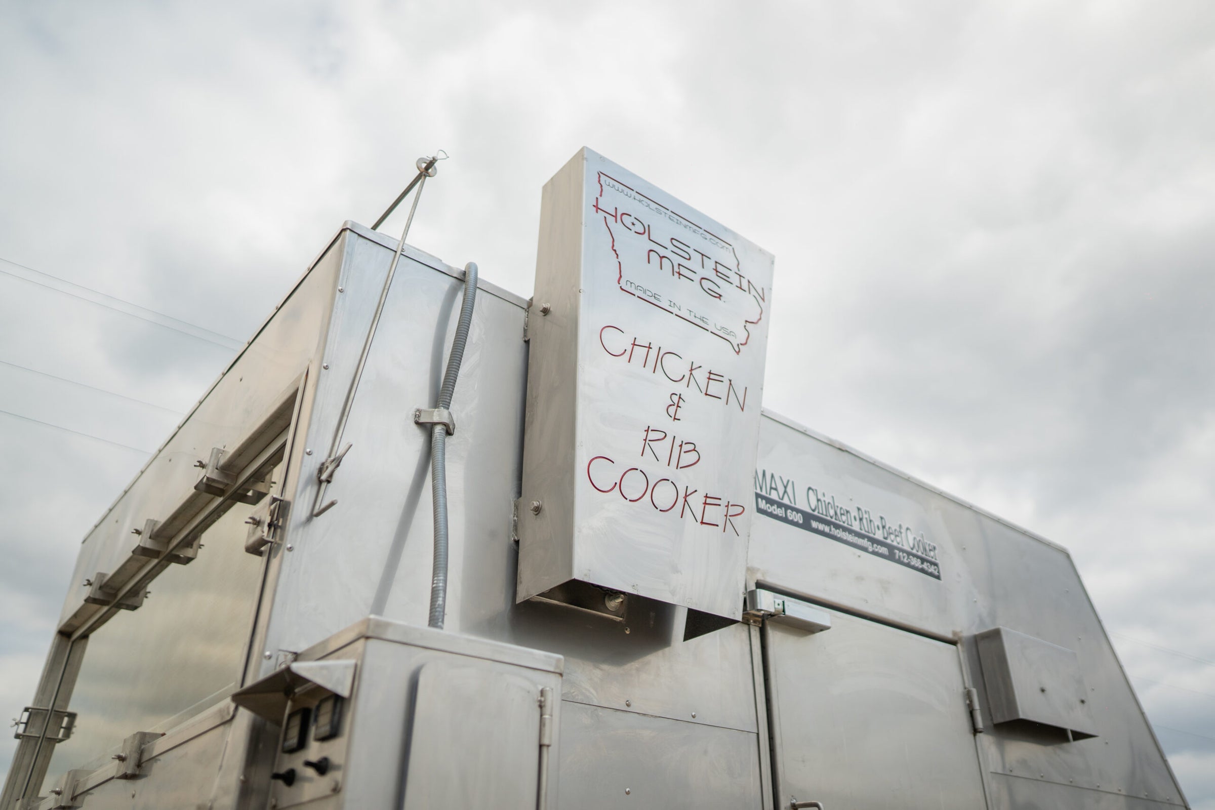 Model 600 Chicken and Rib Cooker | Holstein Mfg.