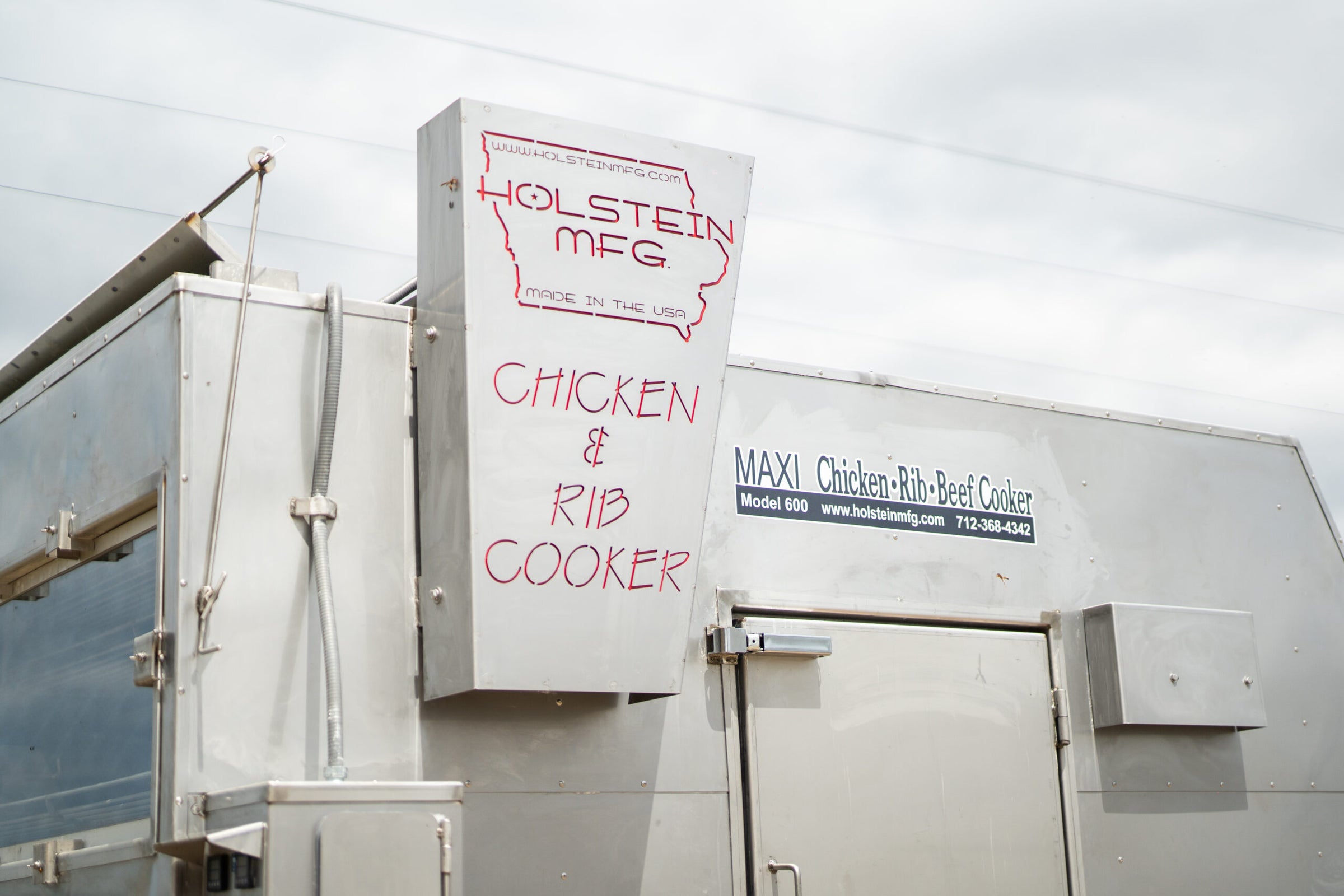 Model 600 Chicken and Rib Cooker | Holstein Mfg.