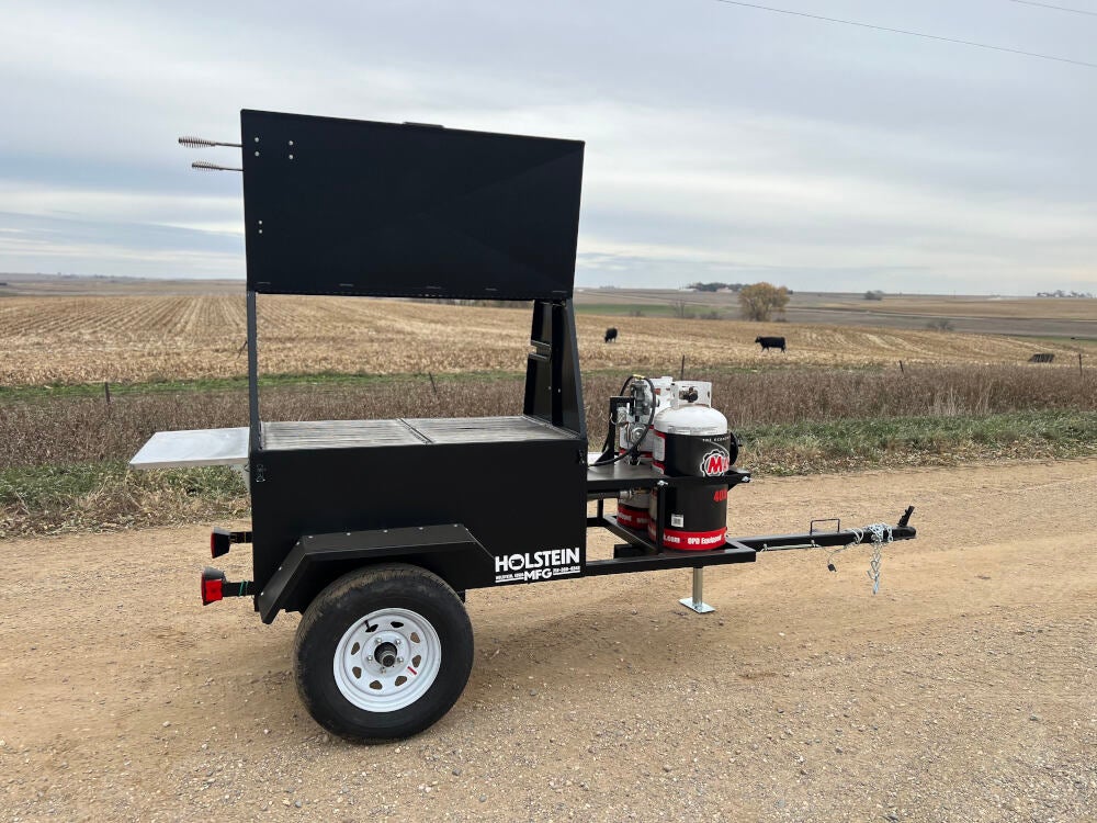 Model 4830G Towable Gas Grill | Holstein Mfg.